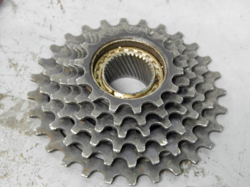 Blue Vue Bicycles: A look Back At The Maillard Helicomatic Hub