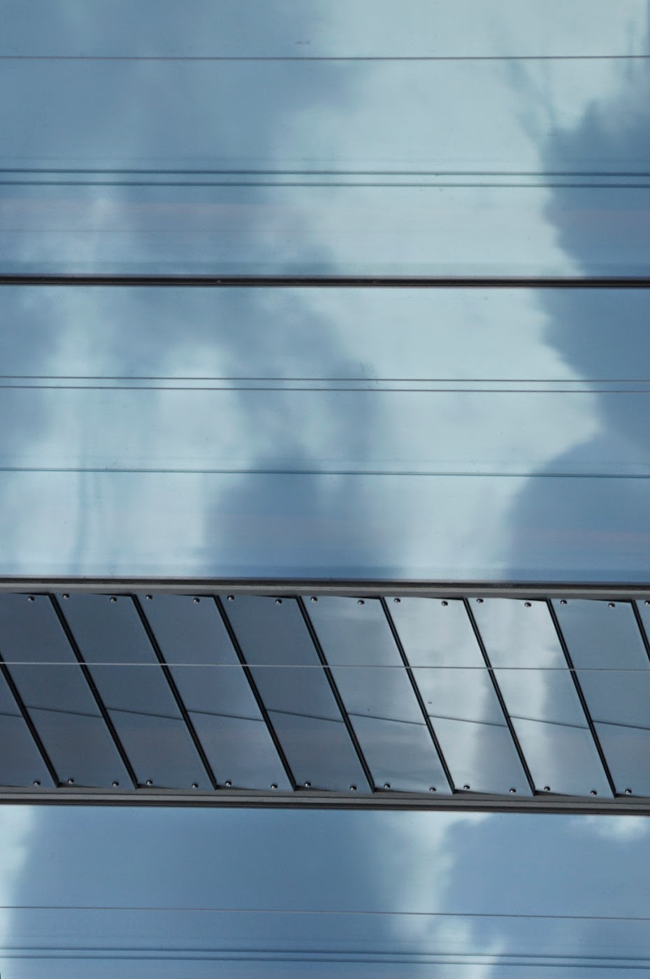 I now know what it's like to live in a jukebox: Richard Kirk Architect ...