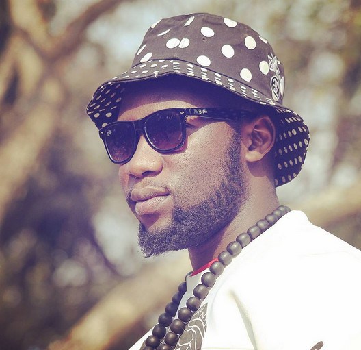 ROMA Awachana Warembo Bongo Movie, Amtahadharisha Darasa | UDAKU SPECIAL