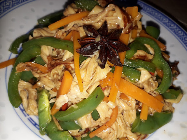 Cooking Pleasure: SPICY FRIED FRESH BEANCURD STICKS [FU CHOK]