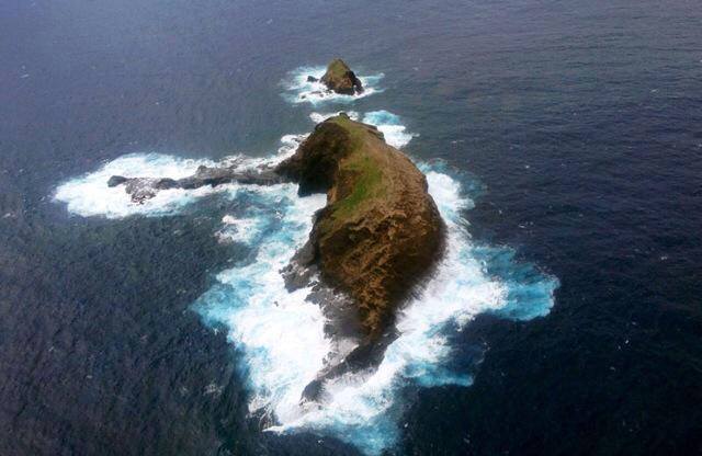 Natural Elephant Rock Formation Found On The island ~ Google+