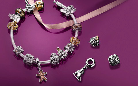 Pandora: La nueva colección de navidad - No Solo Moda