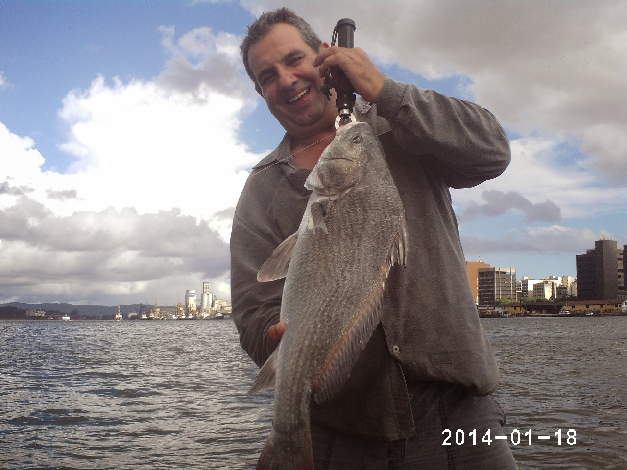 Espaço Pesca: Pescaria de Miraguaia com 8,750 Kg no Canal do Porto de ...