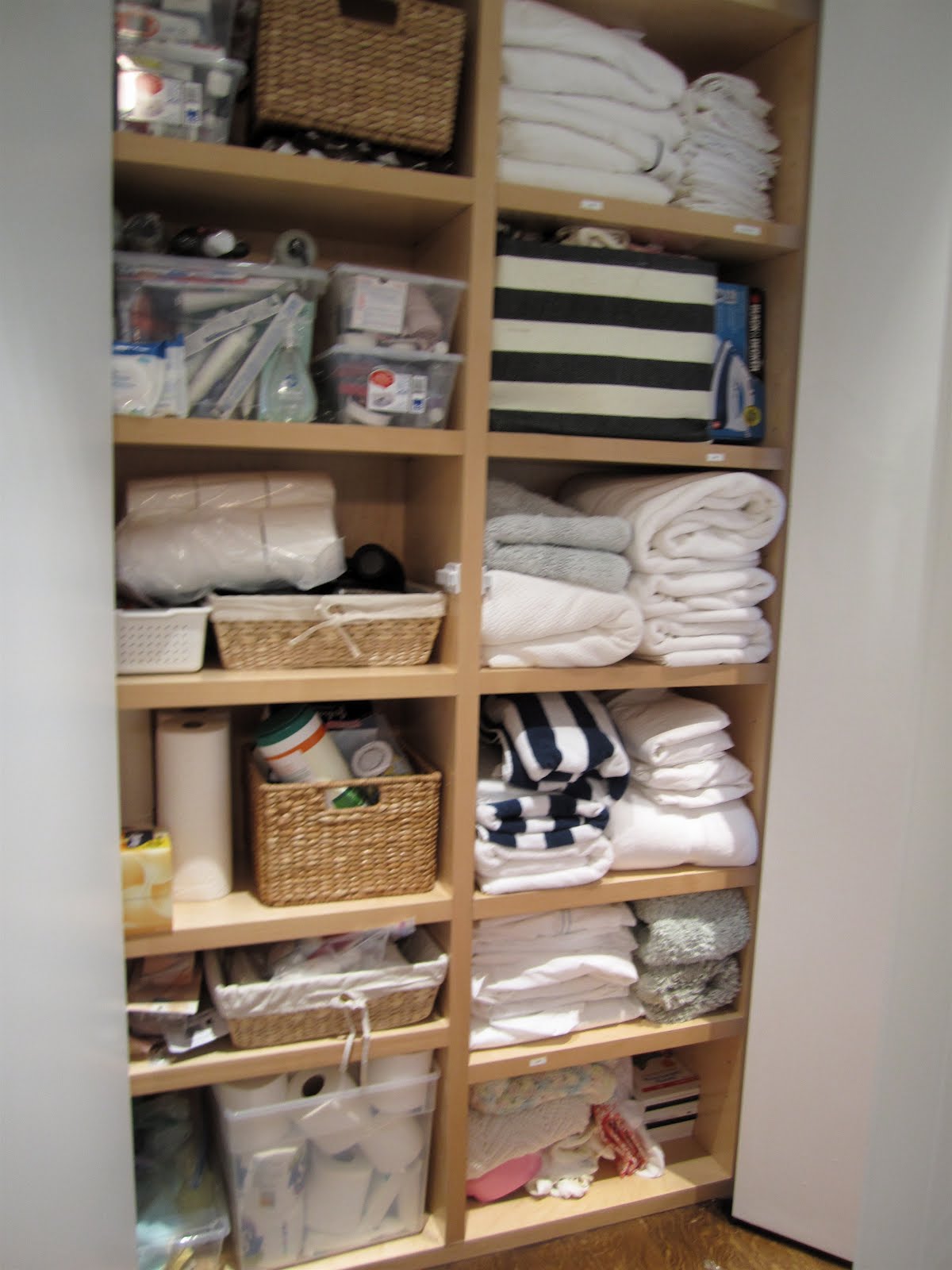 T H E O R D E R O B S E S S E D: What I Did Today: Organized a Linen Closet