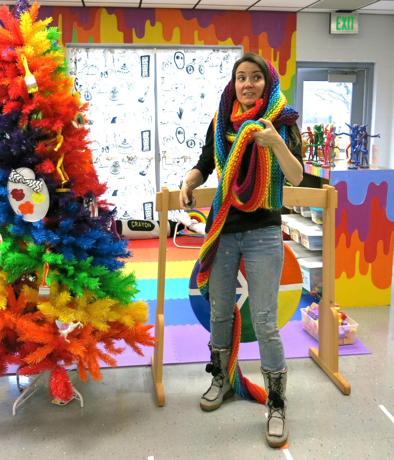 Cassie Stephens: How to Knit a Rainbow Scarf