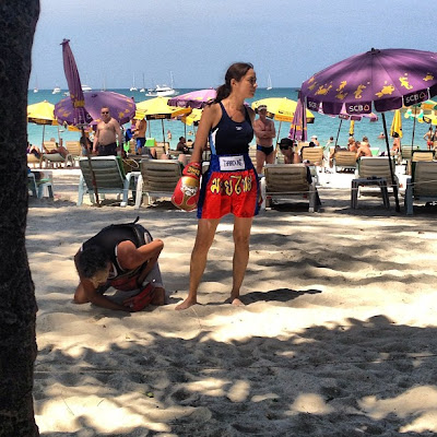 Gambar Maya Karim yang bermuai di Phuket - Gosip Artis Terbaru | GOSIP ...