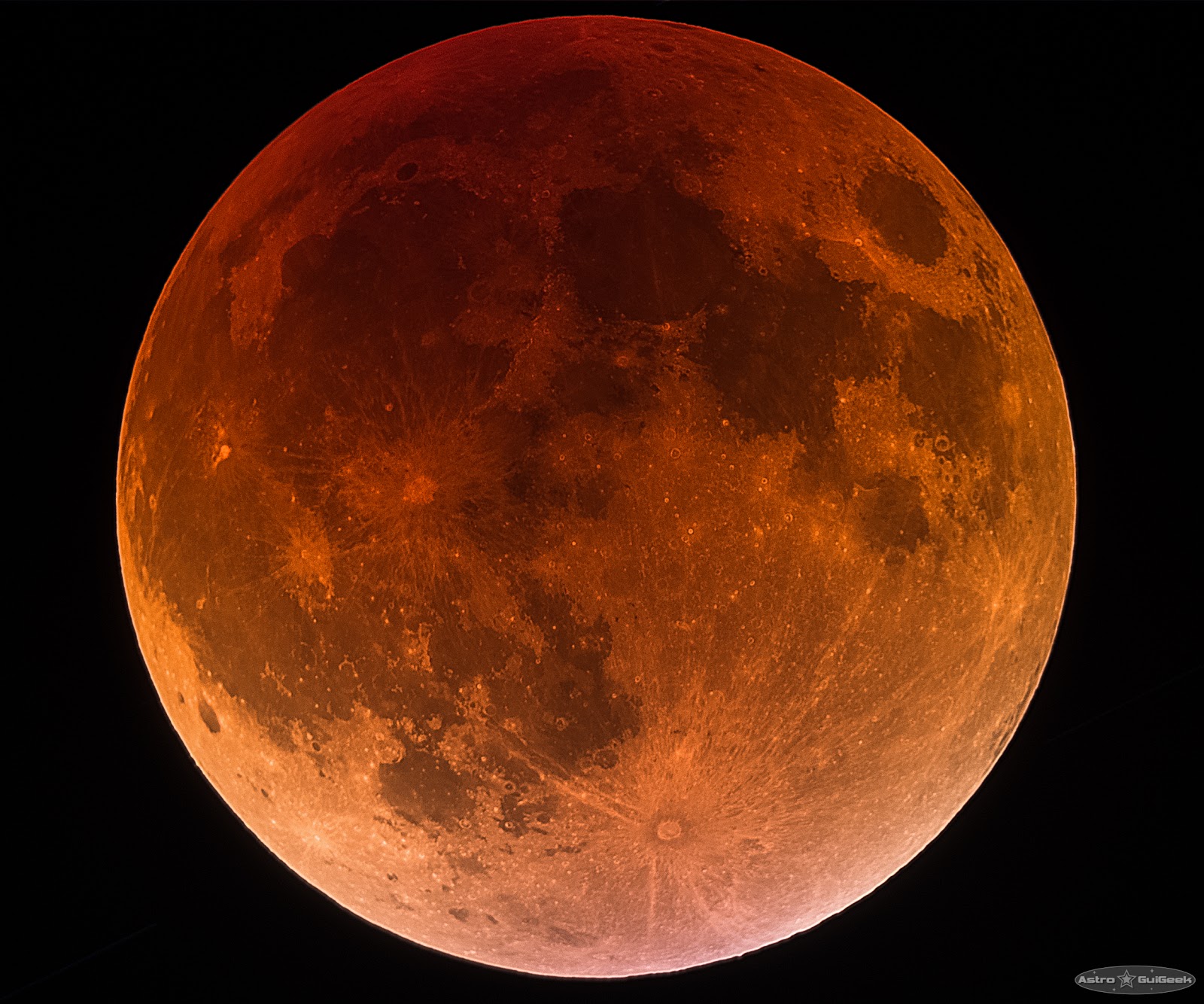 Eclipse Totale Lunaire ~ Astro☆Guigeek Photographie