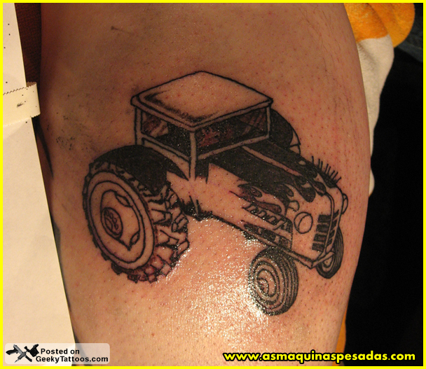 Tatuagem de trator!
