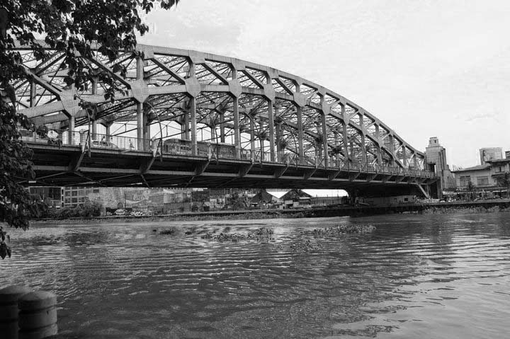 Konted's Make My Day 2: Under The Bridge of Quiapo