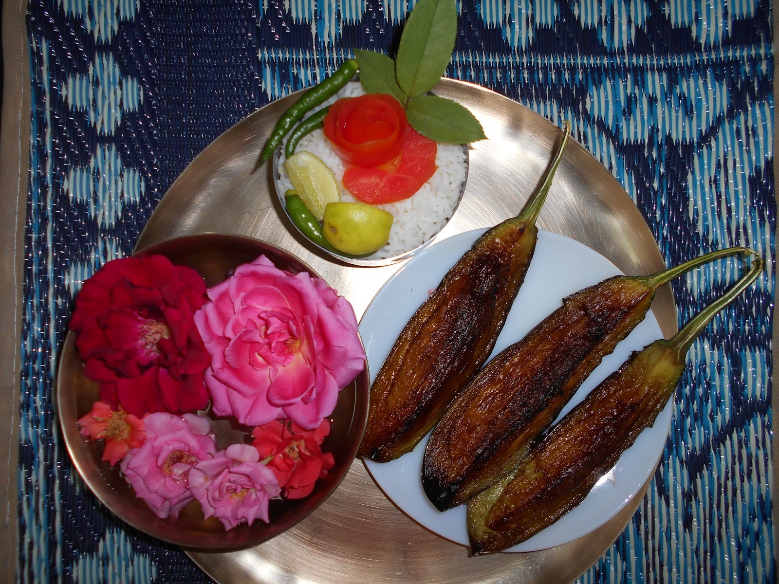 Paramita's Kitchen: Begun Bhaja / Traditional Bengali Recipe Eggplant ...