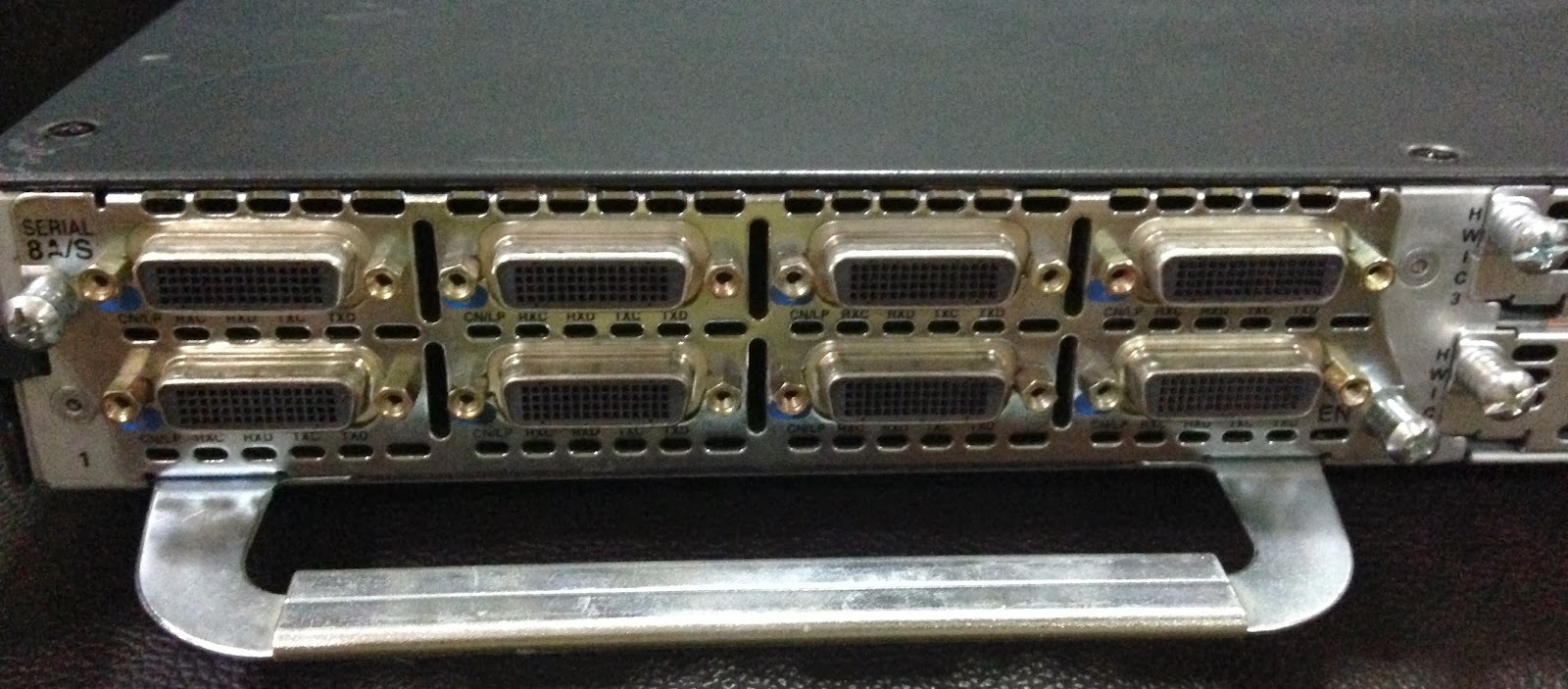 My Network Lab: My Cisco 2811 and NM-8A/S