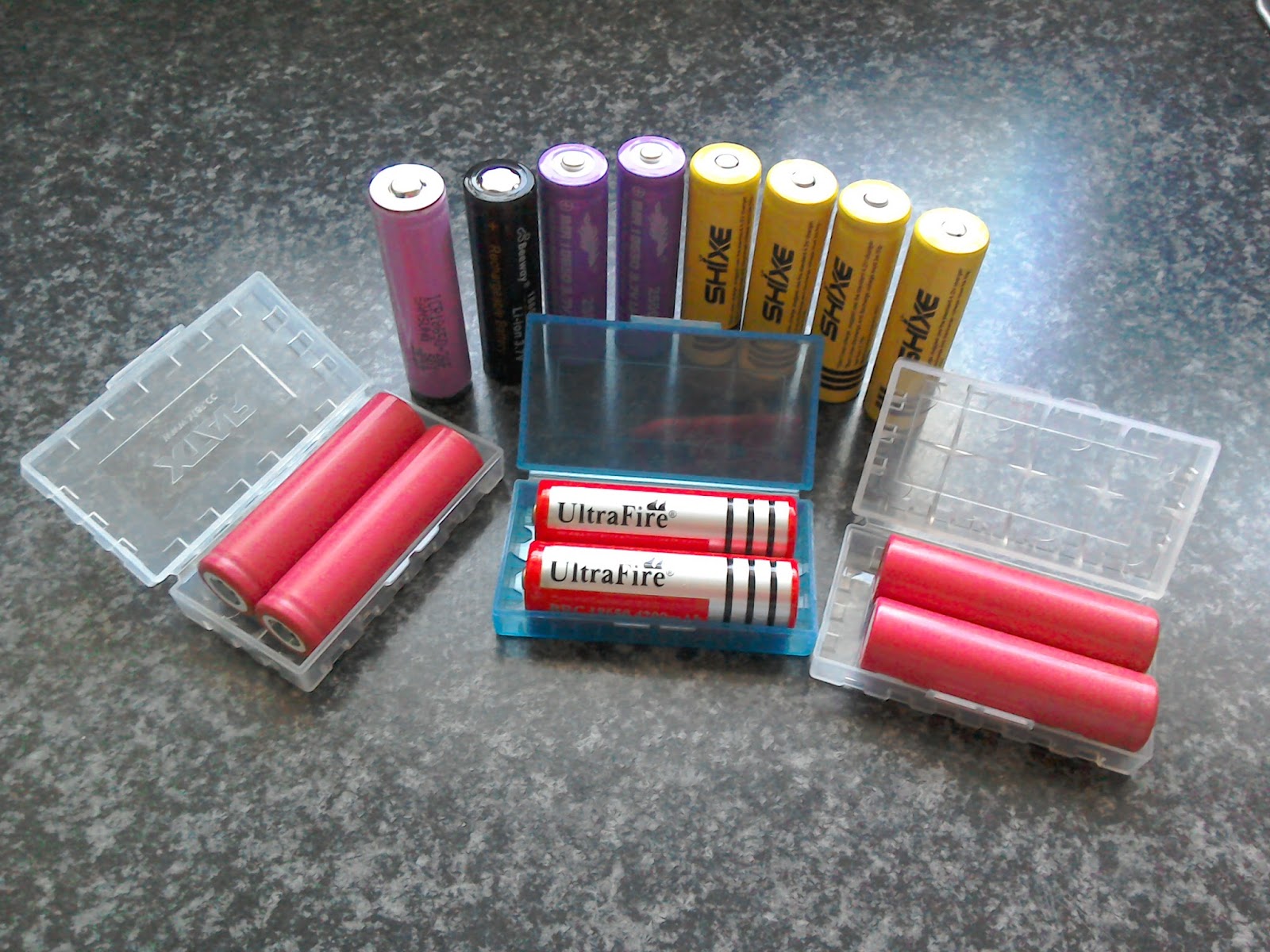 Mr. Aphoristic: Fake 18650 Li-ion Torch Batteries