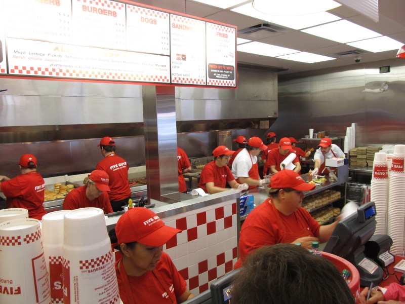 Burger Club - Winnipeg: Five Guys - Regent: 4/5