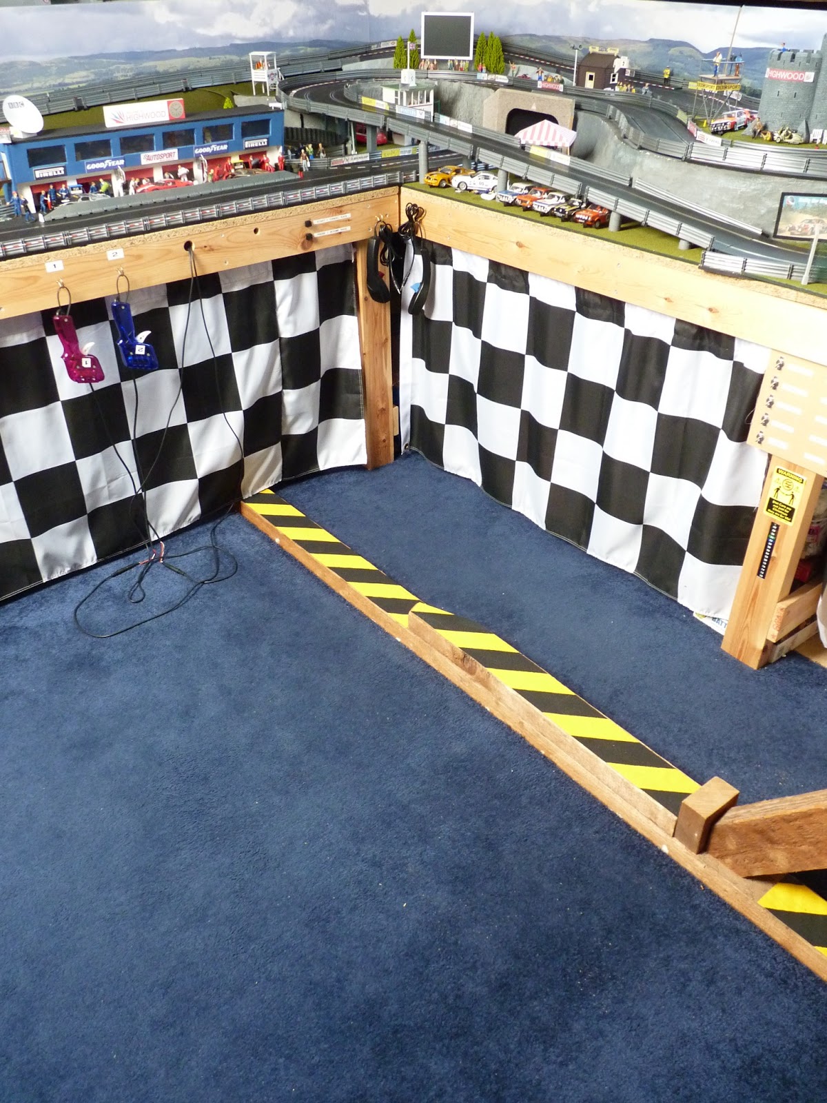 My Scalextric: Repositioning the start line