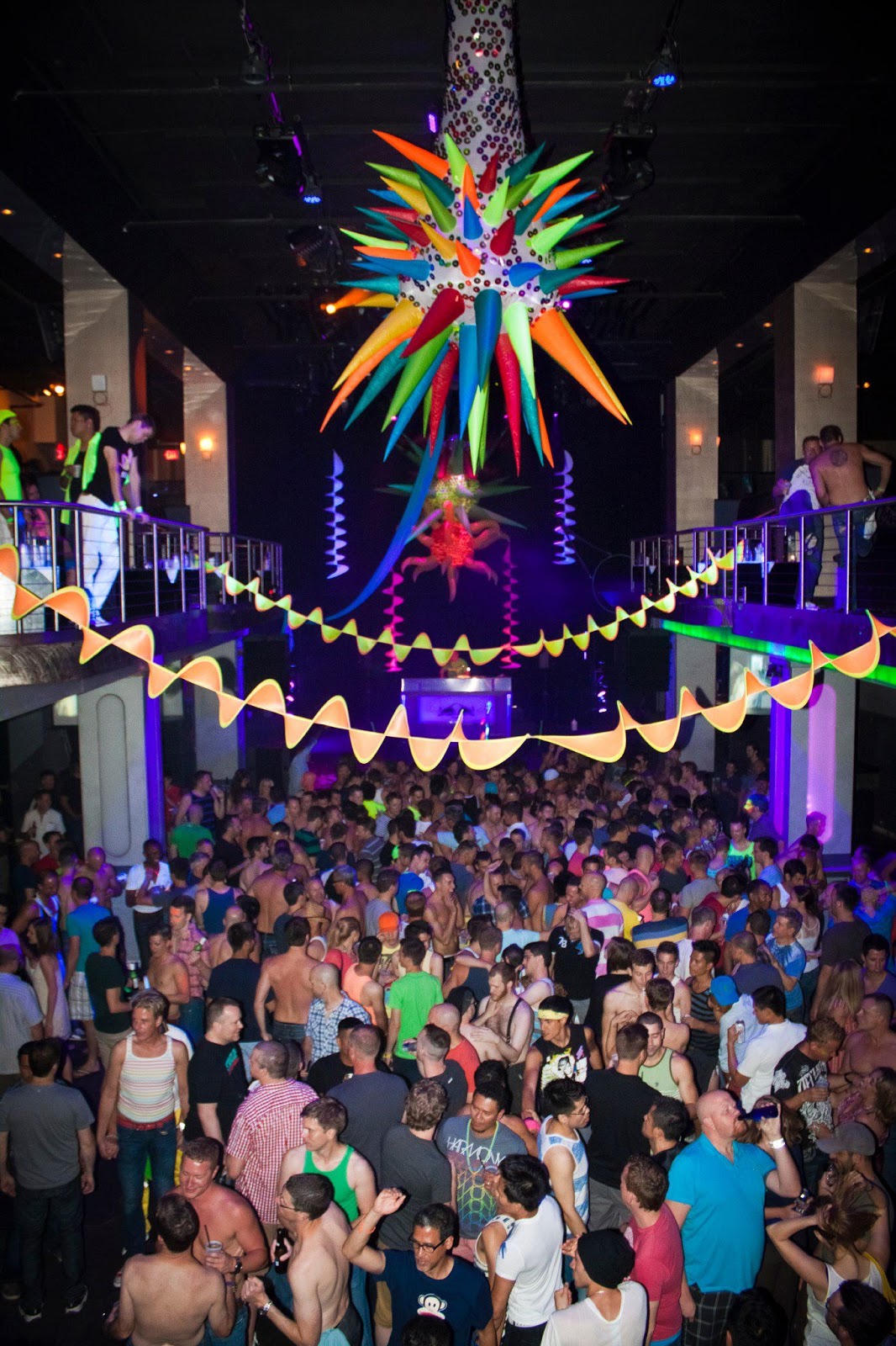 Homoapolis: 12 gayest things in 2012