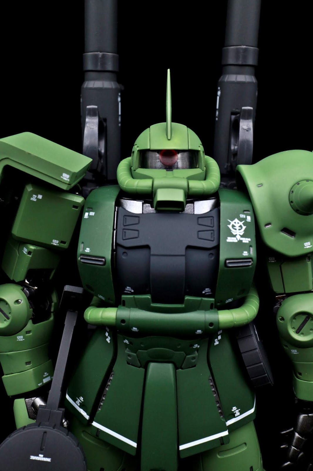 [BANDAI] MS-06C ZAKU II TYPE C - a126164582的創作 - 巴哈姆特