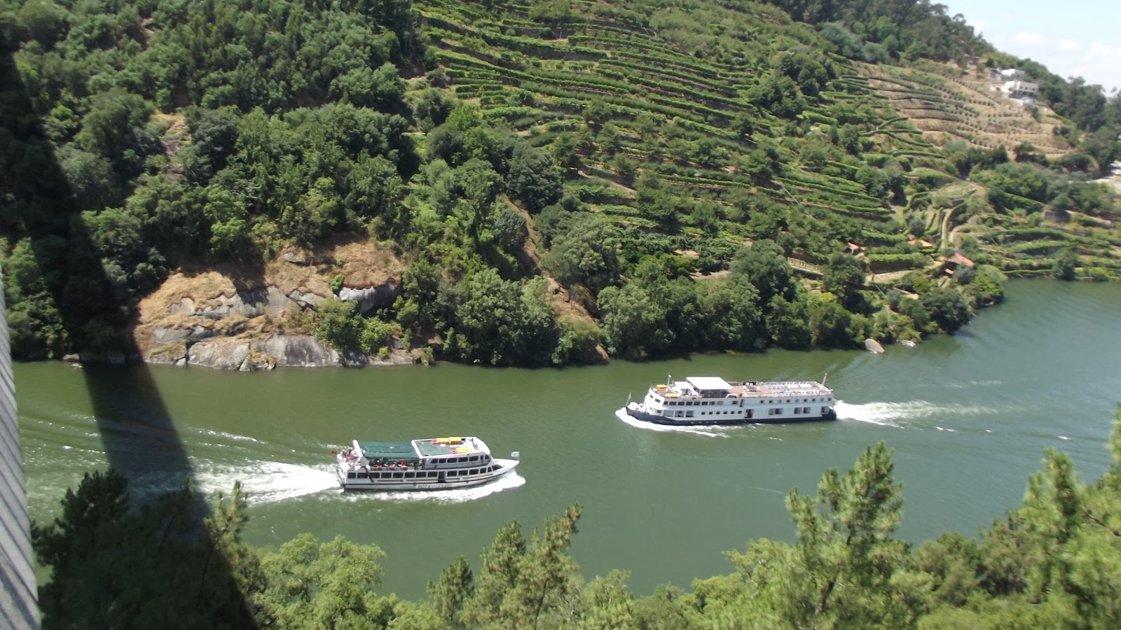 A NOSSA TERRA "FRENDE-BAIÃO"