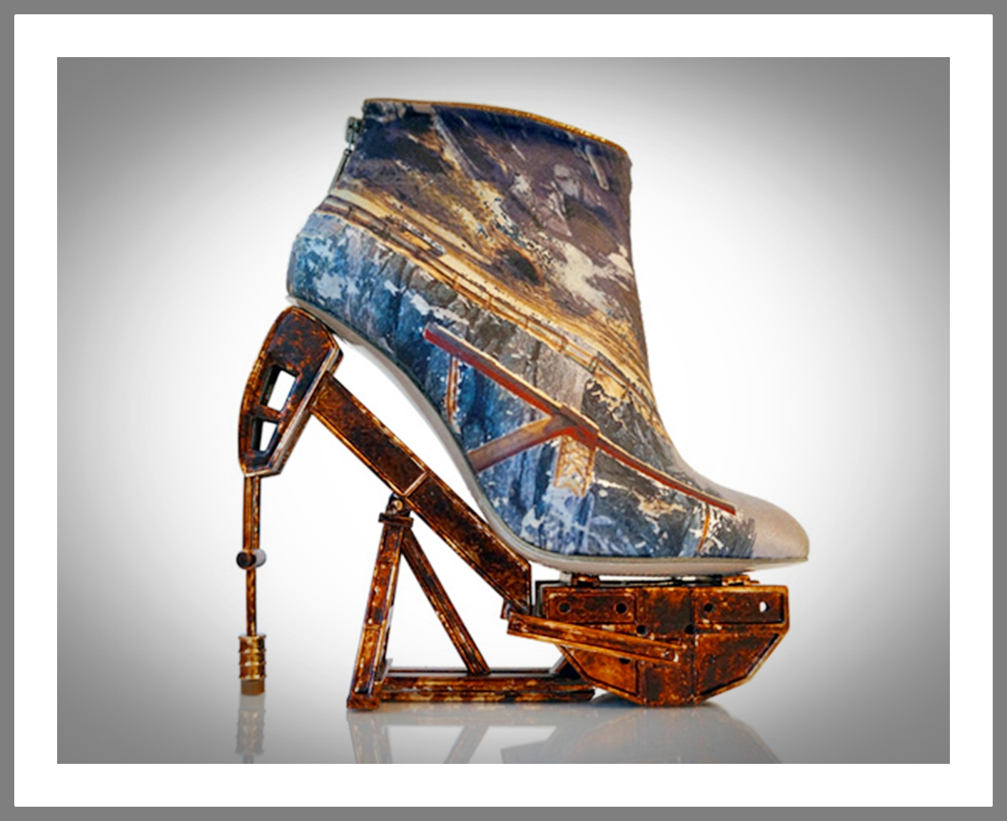 chaussure oeuvre d'art