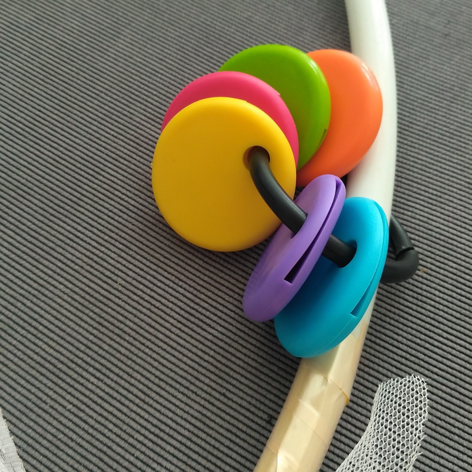 The Portly Life: DIY | Baby Sensory Hoop!