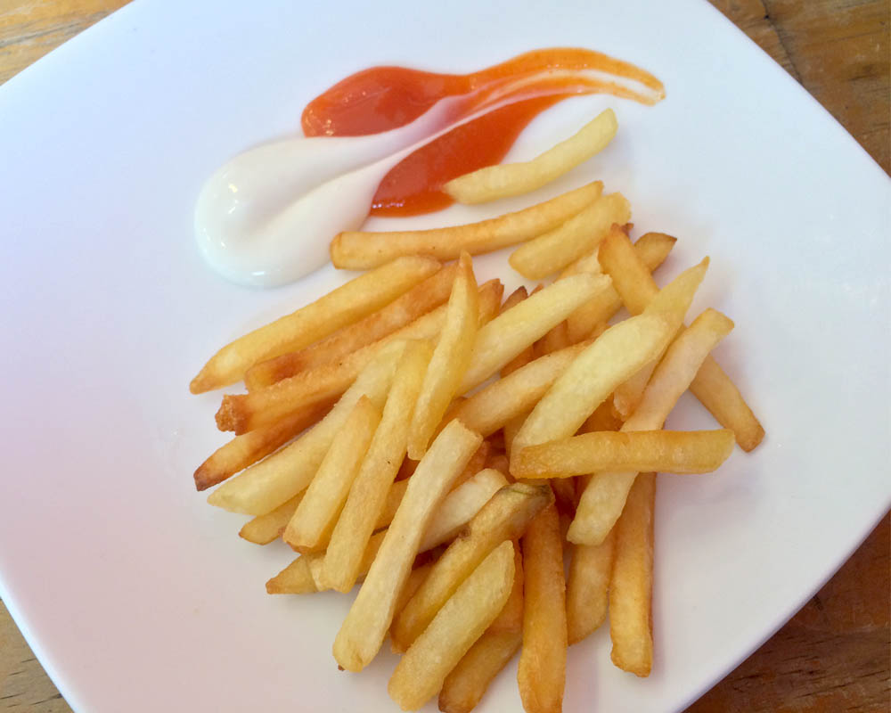 Nenen Nyok: The Cheeky Fresh Milk - omnivoreadventure