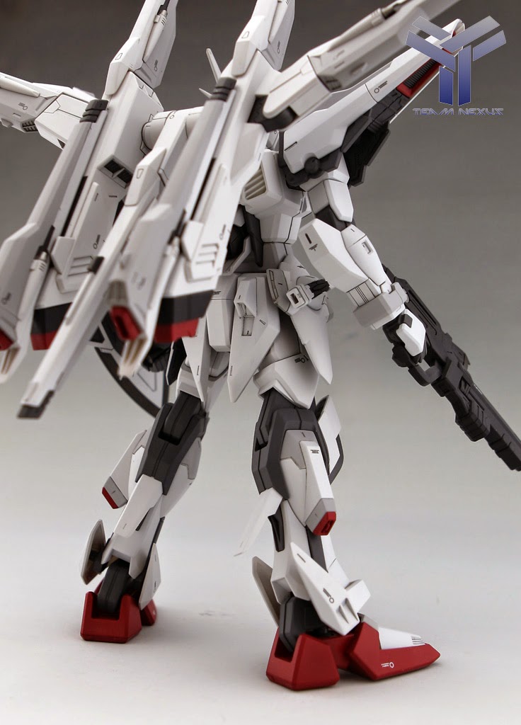 1/100 Akatsuki Gundam "Shiro"