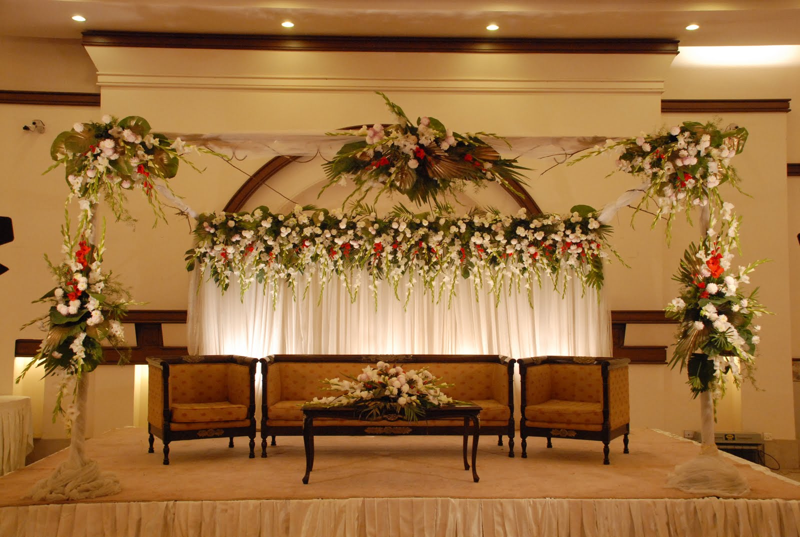 Wedding Set Ups, Stages, Entrance & Bridal Groom Dress: Wedding Stages
