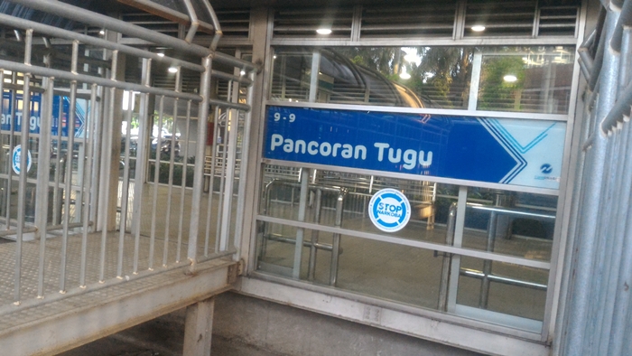 Cara Naik Bus Transjakarta dari Gelora Bung Karno ke Tugu Pancoran ...