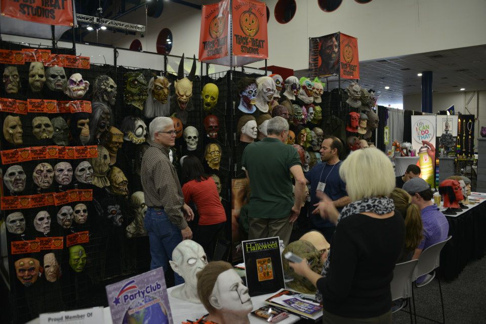 Trick or Treat Studios Booth - 2013 Halloween Expo | Blood Curdling ...