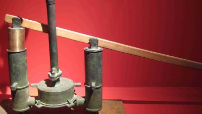 El mundo clásico y moderno en Aragón: BOMBA DE CTESIBIO