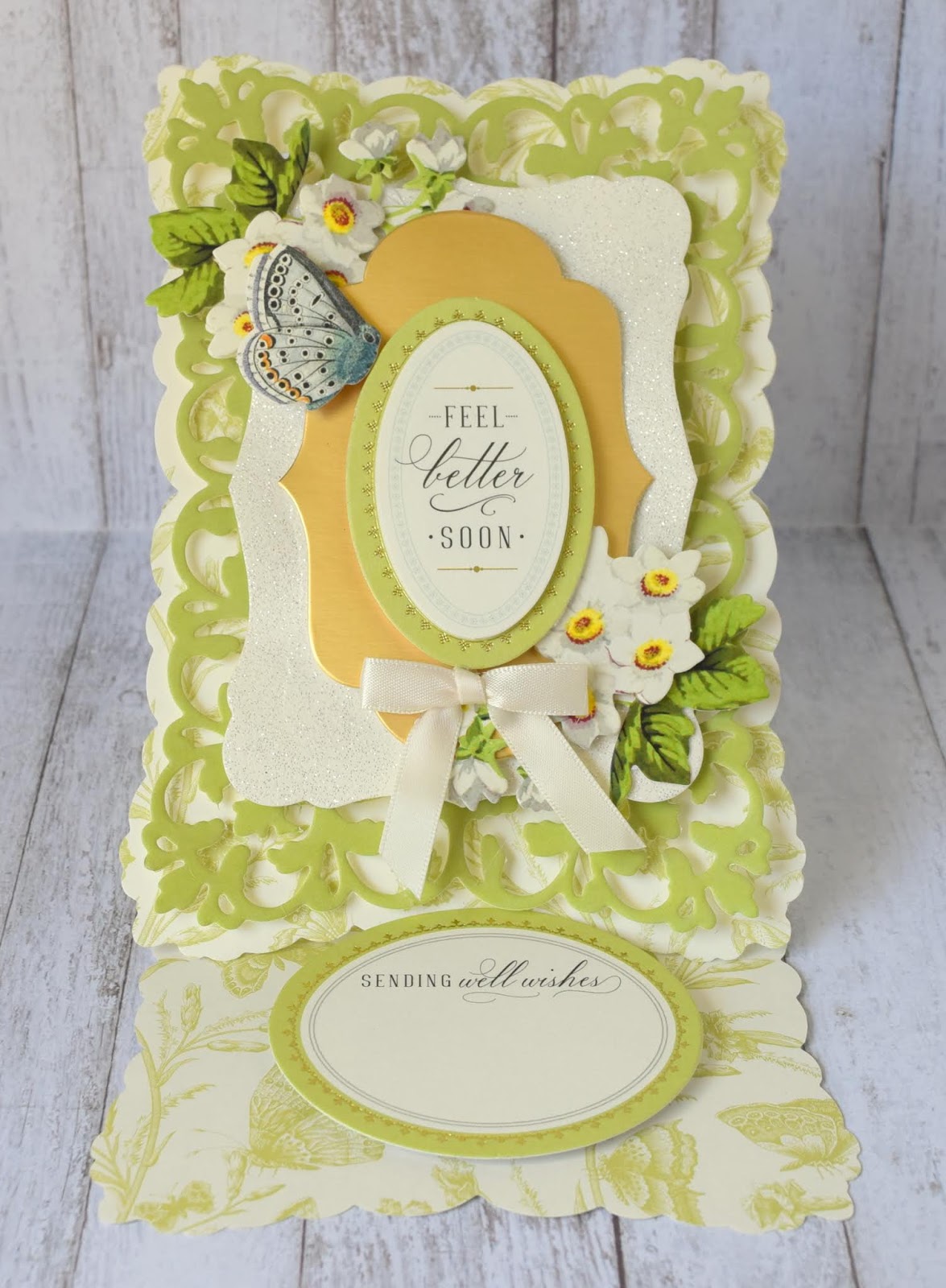 Crafty Creations with Shemaine: Elegant Easel Card Kit by Anna Griffin