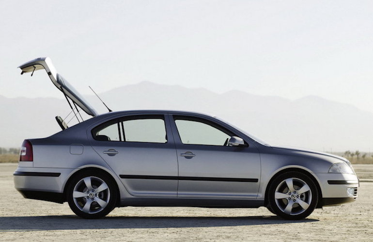 Liftback VS Hatchback, Apakah Perbedaannya? - Motorsindo