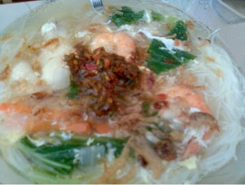 RESEP DAN CARA MEMBUAT SUP BIHUN KHAS VIETNAM ENAK DAN LEZAT