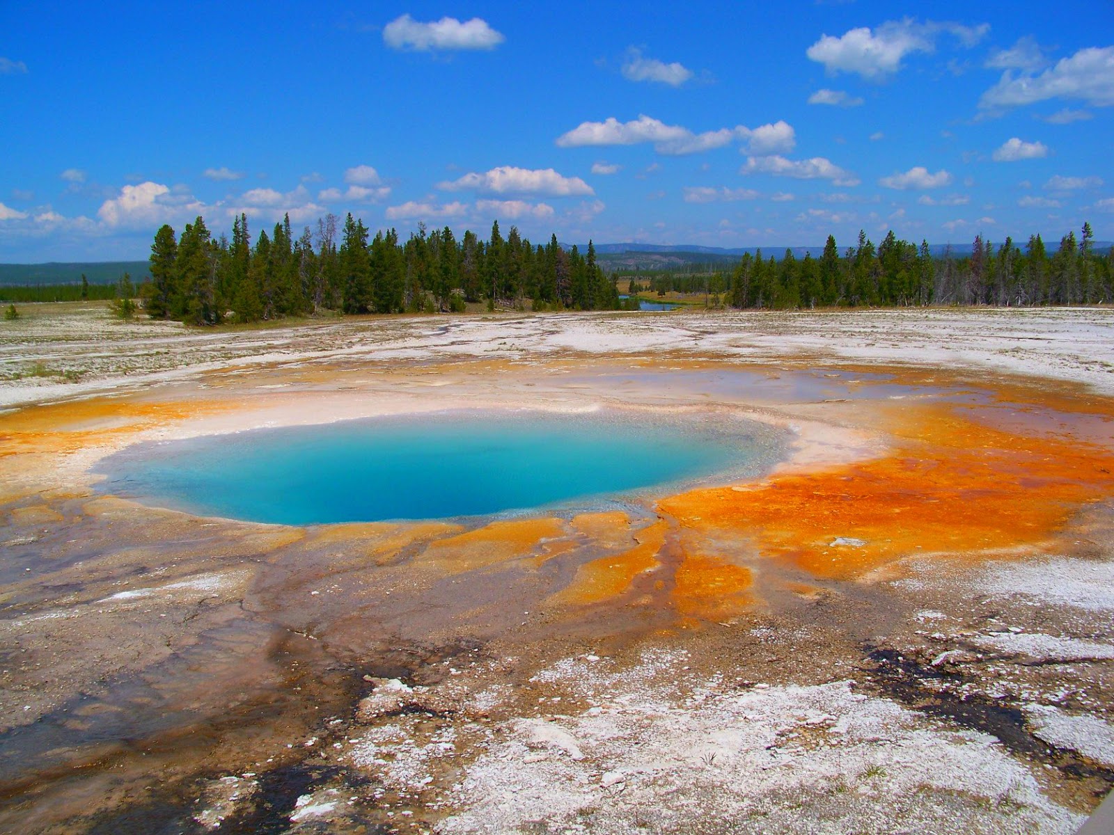 Runaway Bridal Planner: Geysers of Yellowstone National Park