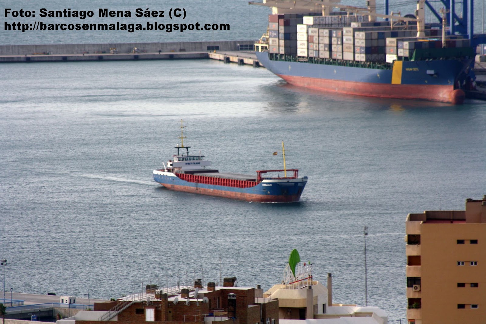 Barcos en Málaga: Llegan los buques Nordanvik y Wehr Oste.