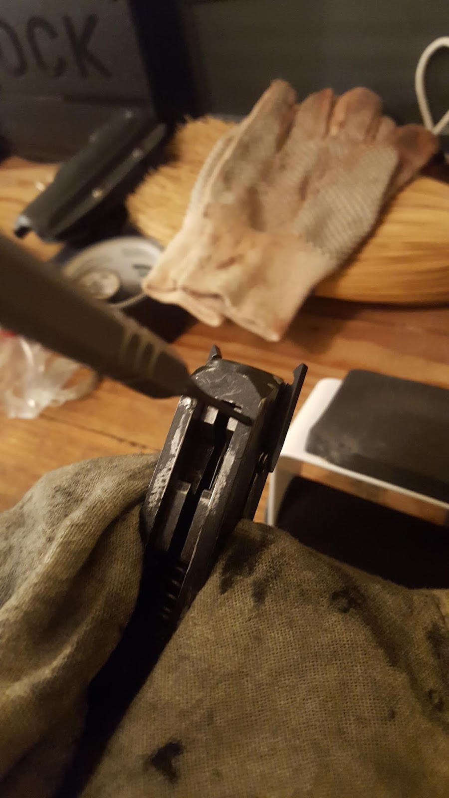 Lone Star Parson: How To Replace The Extractors On A Mossberg 835 Ulti-Mag