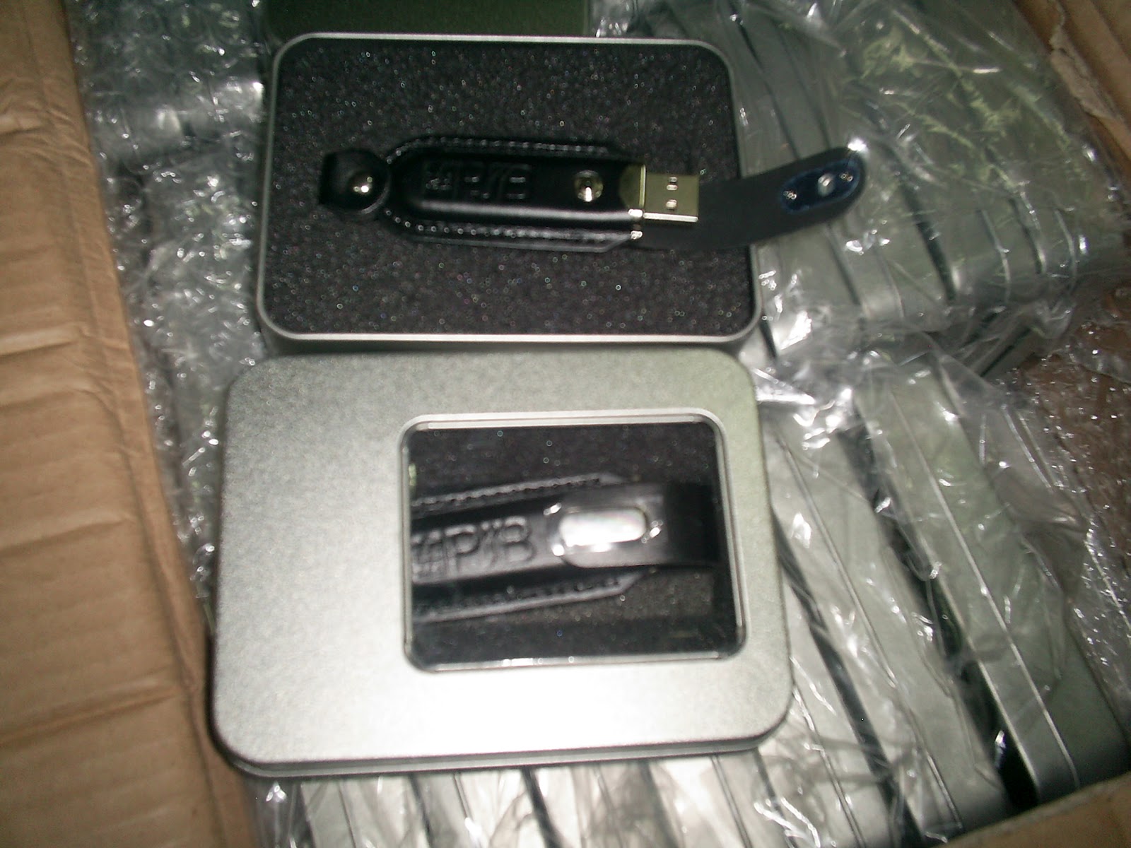 Flashdisk MURAH|USB Unik|Merchandise Product: Menyelesaikan Order ...
