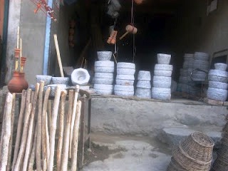 CHINAR SHADE : THE STONE CUTTERS OF ATHAWAJAN KASHMIR