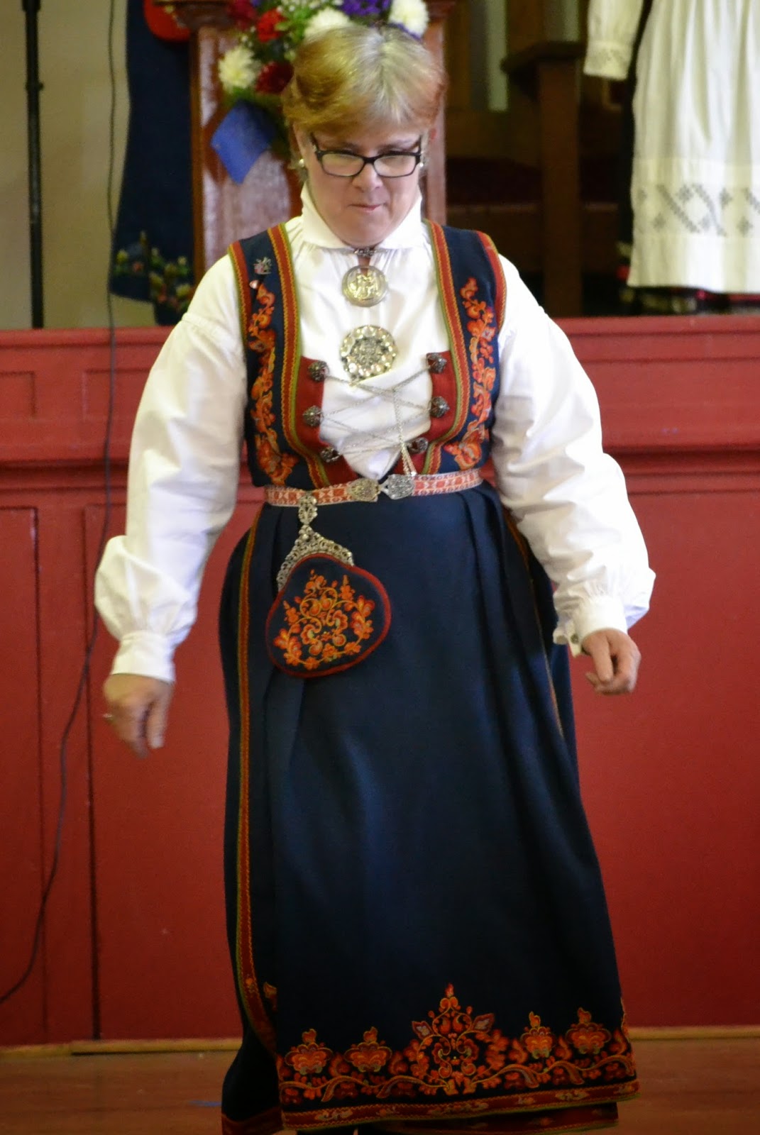 Run 'n Stitch: The Bunad