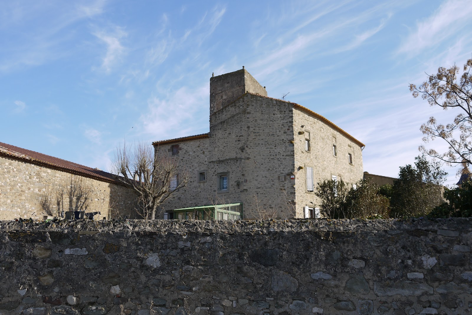 Dans un village français - Oupia, 2012: Oupia - Département de l ...