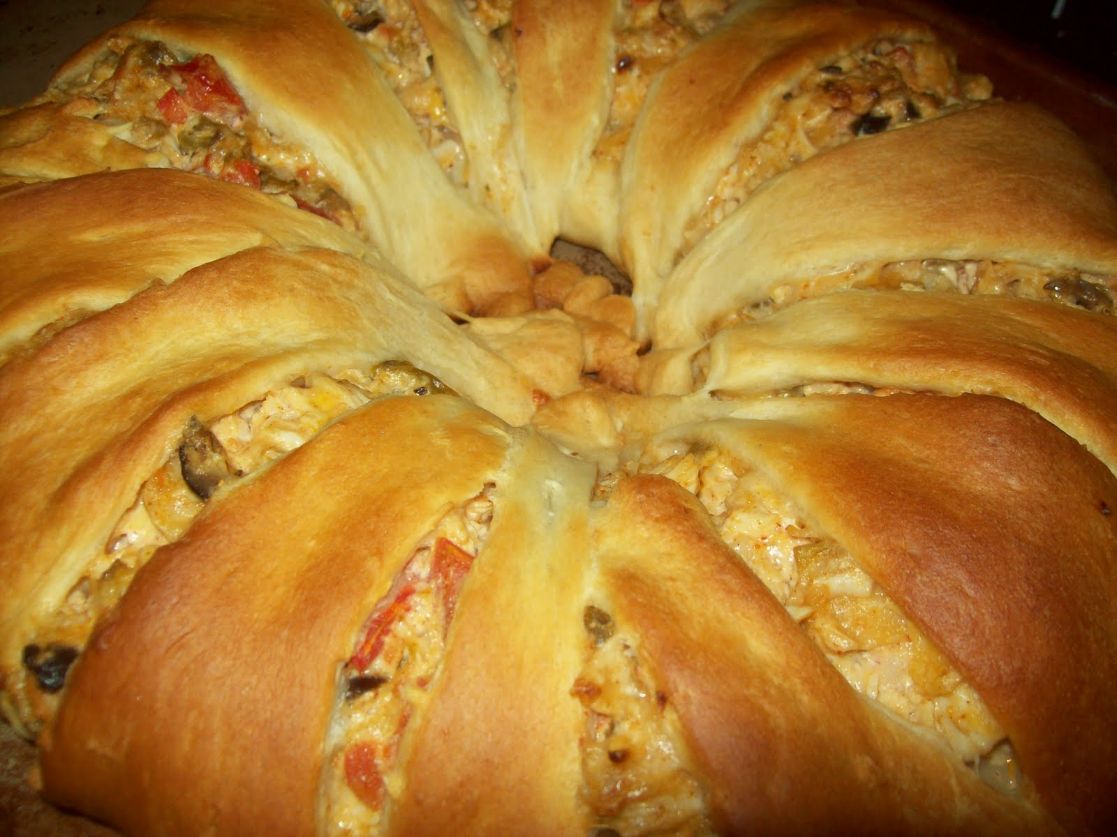 Dinner Time Ideas: Chicken Taco Ring