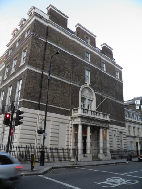 Cover of Pearson's Magazine in 1909 featuring the story of the mummy