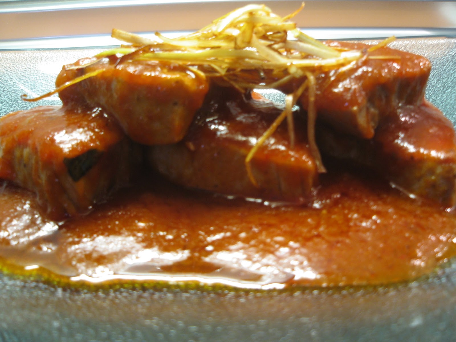 MORRILLO DE ATUN CON SOFRITO DE TOMATE