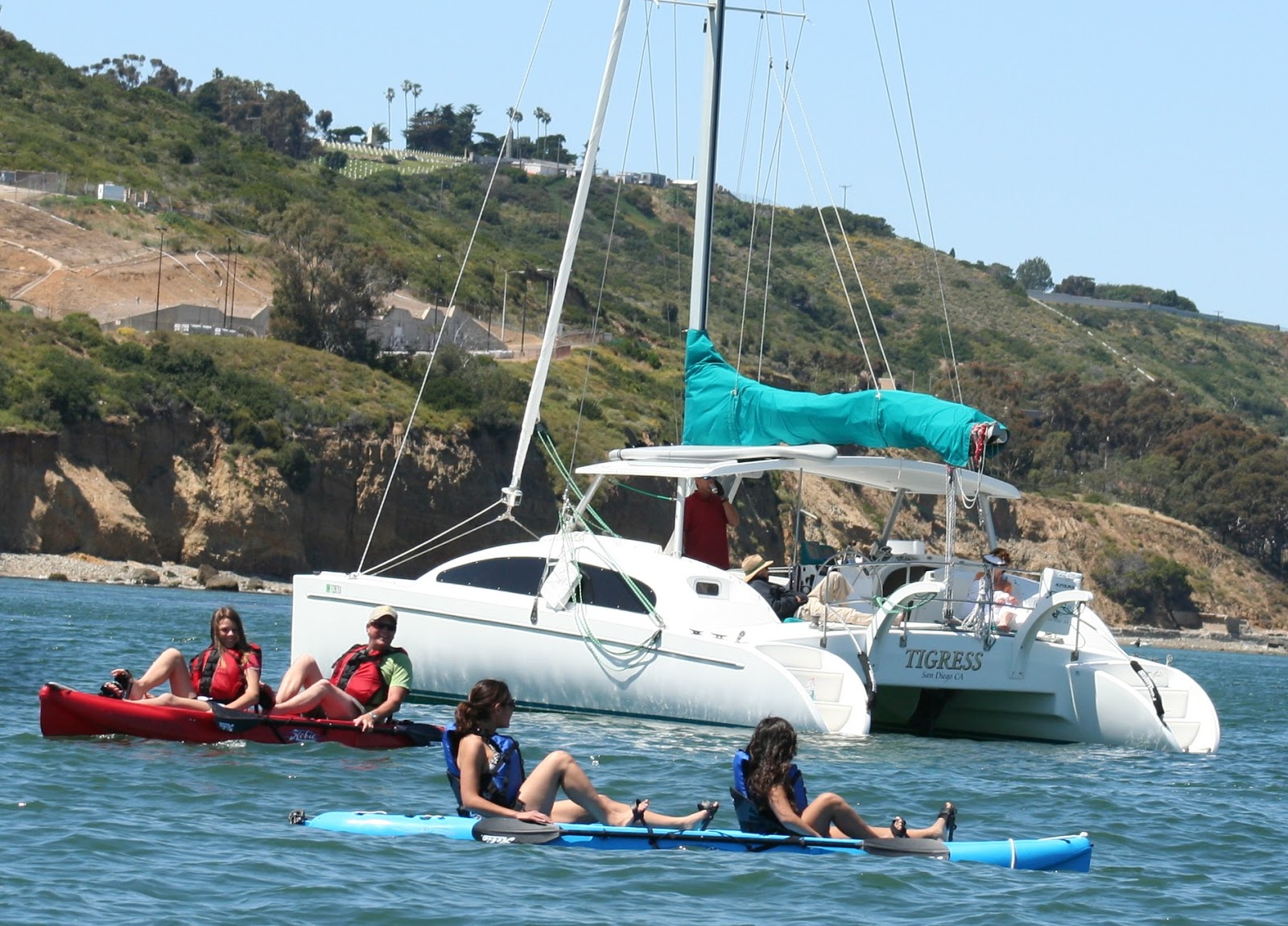 Fun Cat Sailing Catamaran Adventures: 2 in 1 Catamaran / Sea Kayaking ...