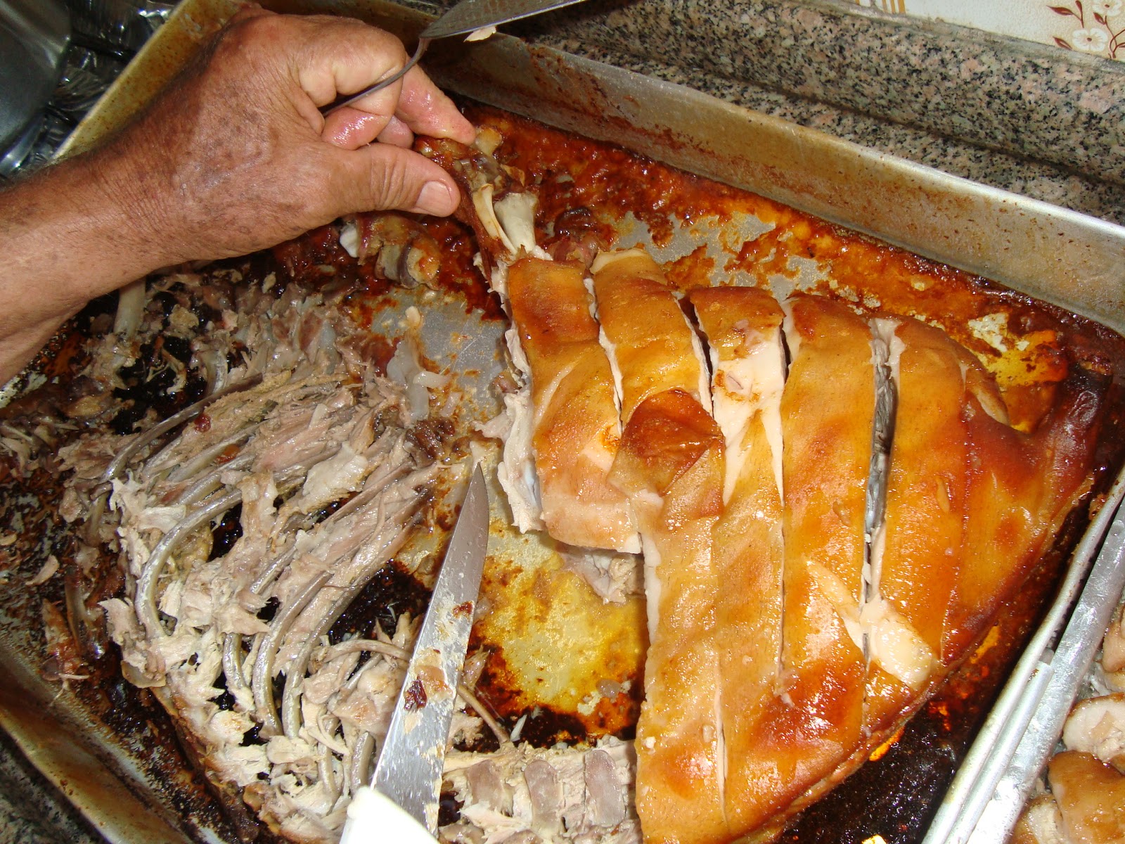 RECEITAS DO FRONT: LEITOA ASSADA!!! TRADIÇÃO DA MINHA FAMÍLIA NO NATAL!!!