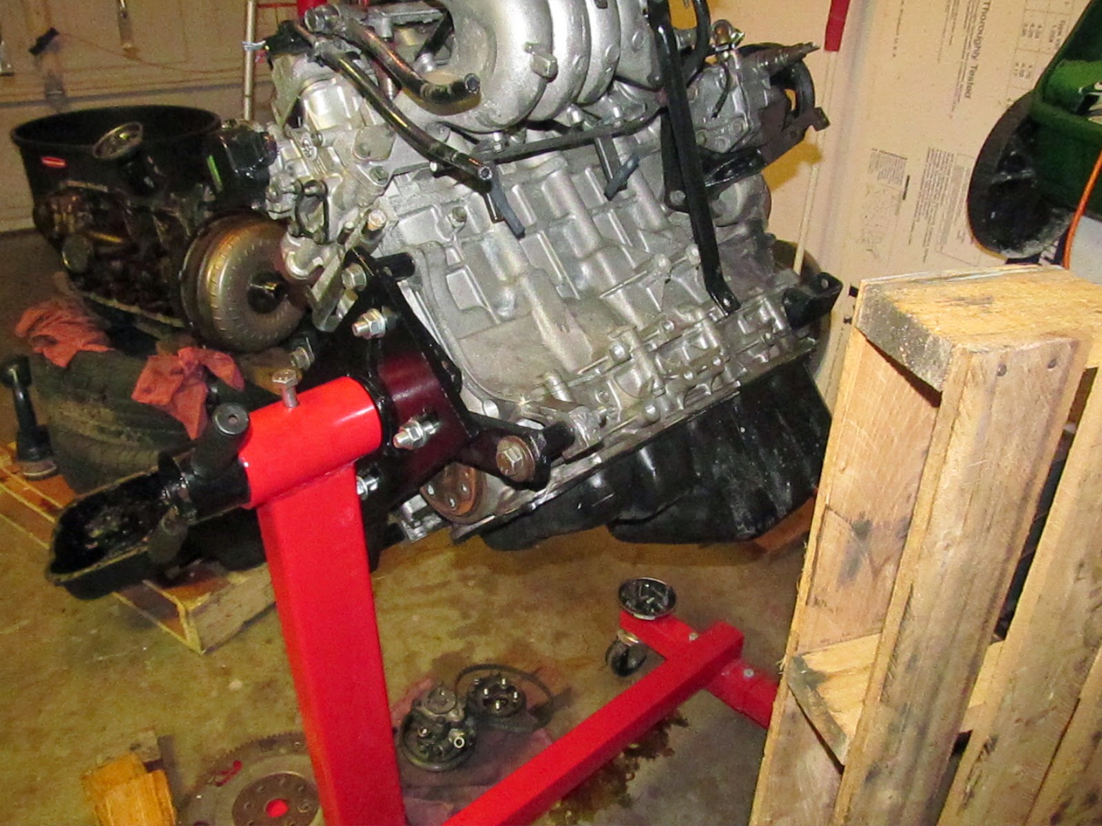 Mike's Projects: Sidekick Sport J18 engine install