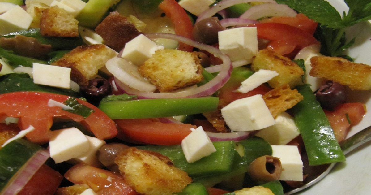 Un café Une tarte: Insalata di Pane alla maniera Greca