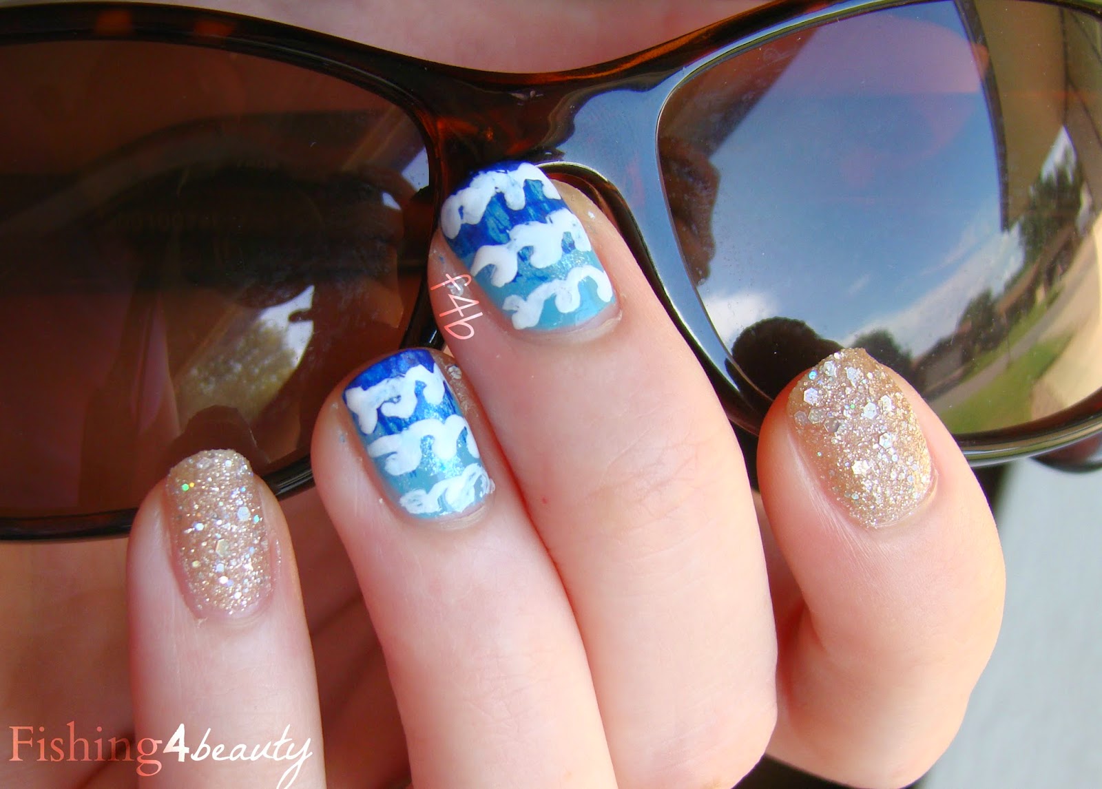Fishing4Beauty: Beachy Nail Art