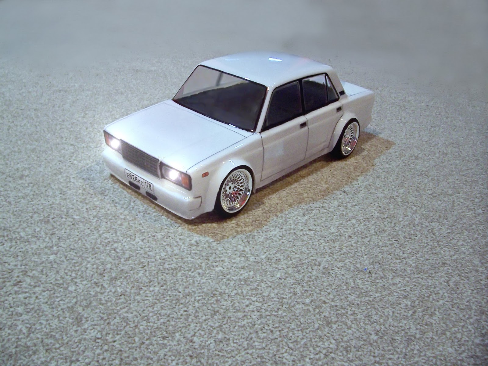 VIP RC BODY: RC Lada VAZ-2107