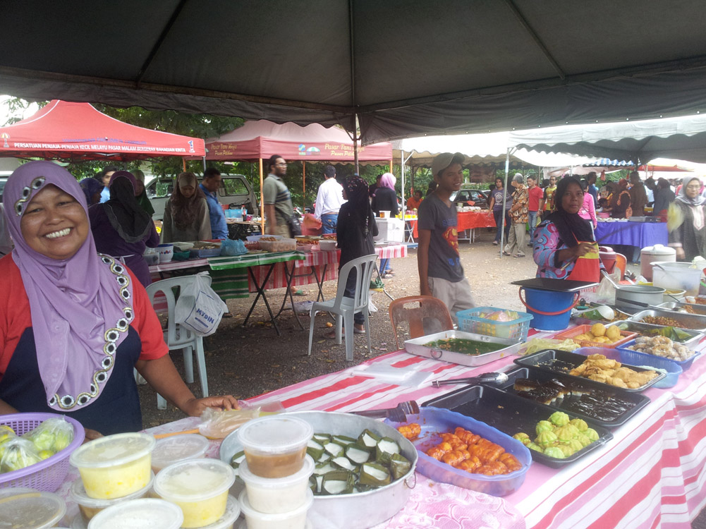 manjoi.my: Bazar Ramadhan di Gugusan Manjoi