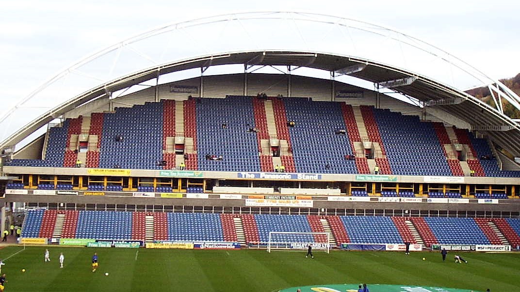The Wycombe Wanderer: Huddersfield Town - The McAlpine Stadium